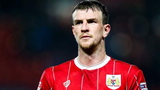 Aden Flint: Middlesbrough sign Bristol City centre-back - BBC Sport