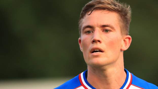 David Wheeler: Portsmouth sign QPR winger on loan - BBC Sport