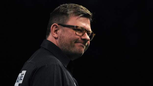 PDC World Championship: James Wade eases into third round at Alexandra ...
