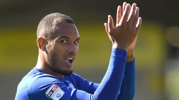 Kenneth Zohore: Cardiff boss Warnock keeps faith with striker - BBC Sport