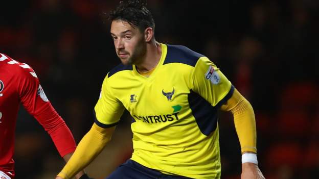 Aaron Martin: Exeter City sign former Oxford United centre-back - BBC Sport