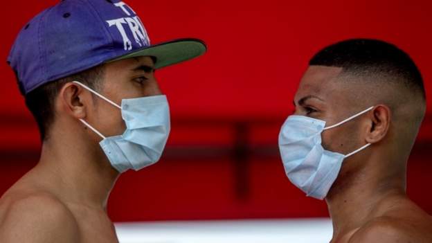 Coronavirus: Nicaraguan boxing event goes ahead with masks and ...