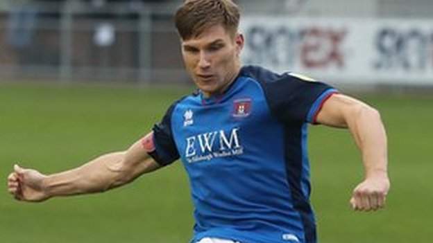 Livingston sign striker Gavin Reilly from Carlisle Utd - BBC Sport