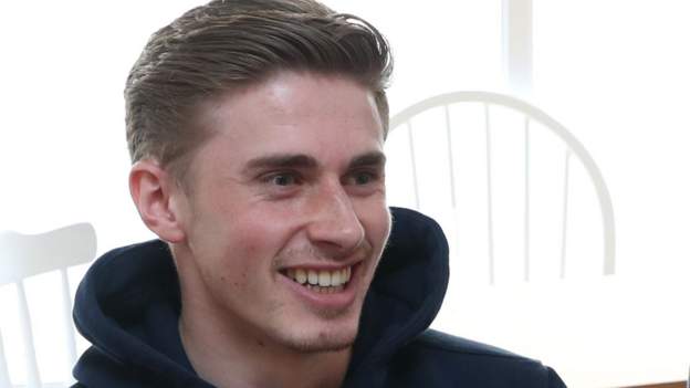 Joe Pritchard: Accrington Stanley sign midfielder until 2021 - BBC Sport