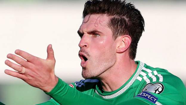Euro 2016: NI striker Lafferty happy with scan - BBC Sport