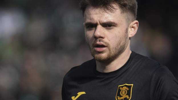 Alan Forrest: Winger to join Hearts from Livingston - BBC Sport
