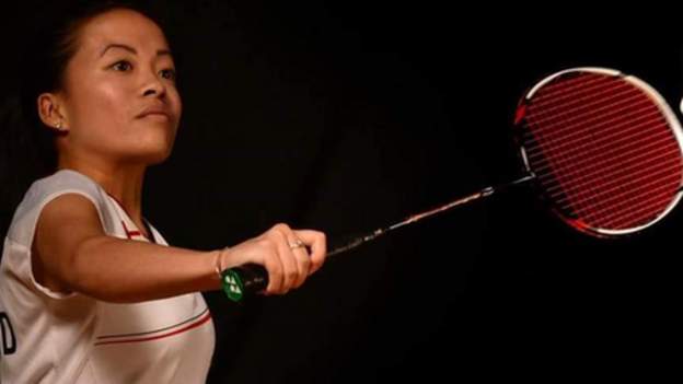 Para-badminton: Rachel Choong wins record third gold - BBC Sport