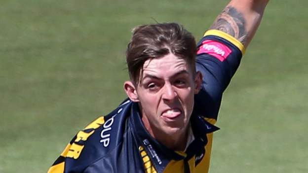 Glamorgan: Teenage bowler Roman Walker hoping for first team chance ...
