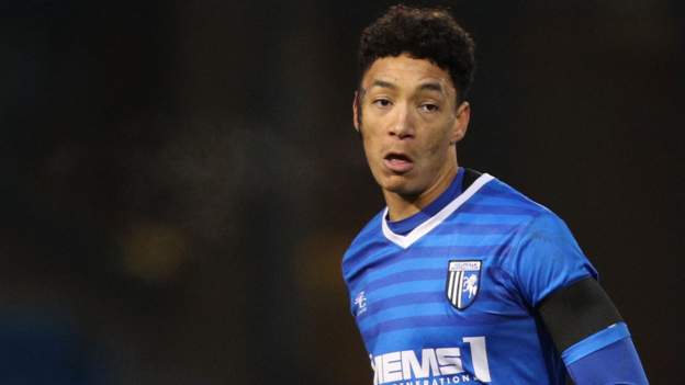 Sean Clare chose Hearts over the English Premier League - BBC Sport