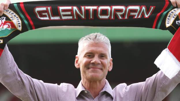 Gary Smyth delighted to make Glentoran return as assistant manager ...