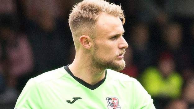 Lewis Ward: Portsmouth sign Exeter City goalkeeper on season-long loan ...