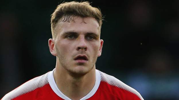 Harry Smith: Millwall striker getting help for mental health and ...