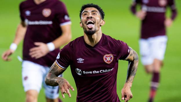 Hearts: Josh Ginnelly returns to Tynecastle on two-year deal - BBC Sport