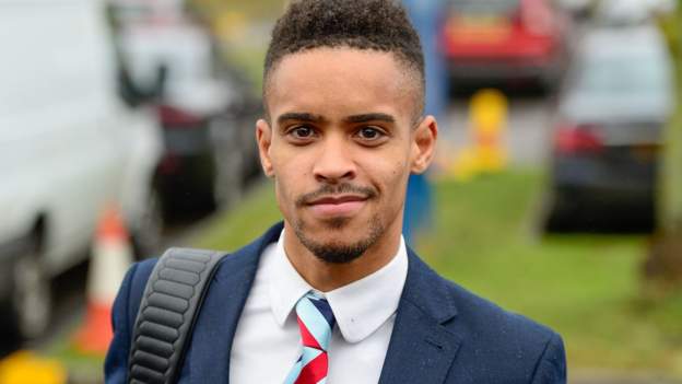 Paris Cowan-Hall: Wycombe Wanderers sign forward for fourth time - BBC ...