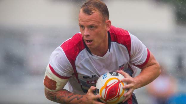 Kevin Brown: Warrington Wolves loan half-back to Leigh Centurions - BBC ...