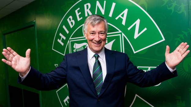 Hibernian: Ronald Gordon takes ownership from Sir Tom Farmer - BBC Sport
