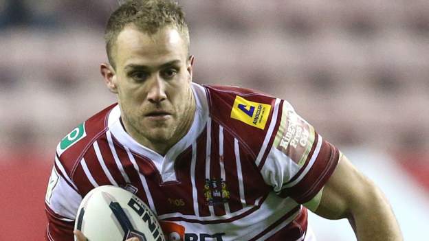 Lee Mossop: Salford Red Devils sign Wigan Warriors prop - BBC Sport
