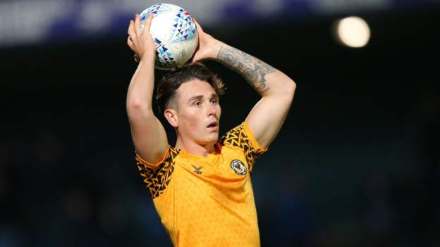 Danny McNamara: Defender returns to Millwall from Newport - BBC Sport