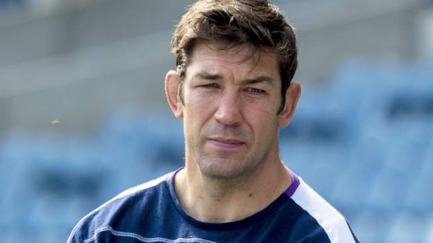 Former player Nathan Hines detours to Scotland coaching role - BBC Sport