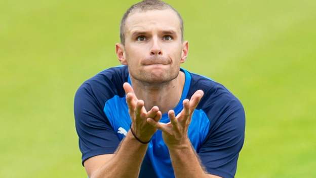 Josh Poysden: Yorkshire and former Warwickshire spinner retires at the ...