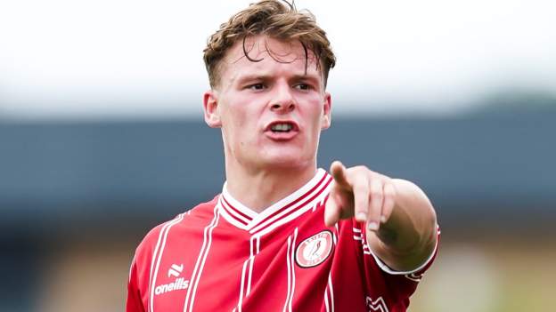 Cameron Pring: Bristol City defender signs new three-year contract ...