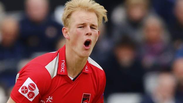 Zak Chappell: Nottinghamshire make formal approach for Leicestershire ...