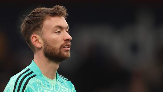 Toby Savin: Stevenage sign goalkeeper on emergency loan deal from ...