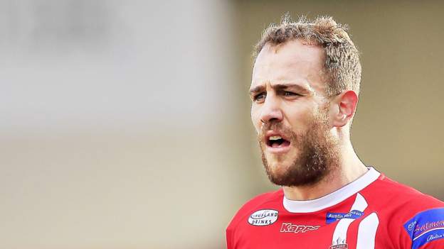 Lee Mossop: Salford captain extends contract with Super League club ...