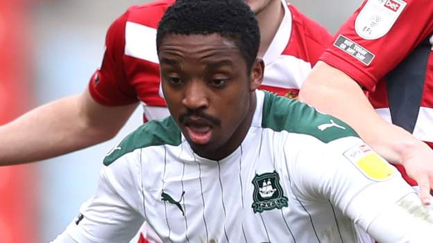 Niall Ennis: 'Outstanding' Plymouth Argyle striker praised by manager ...