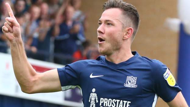 Tom Hopper: Southend United forward out for nine months after surgery ...