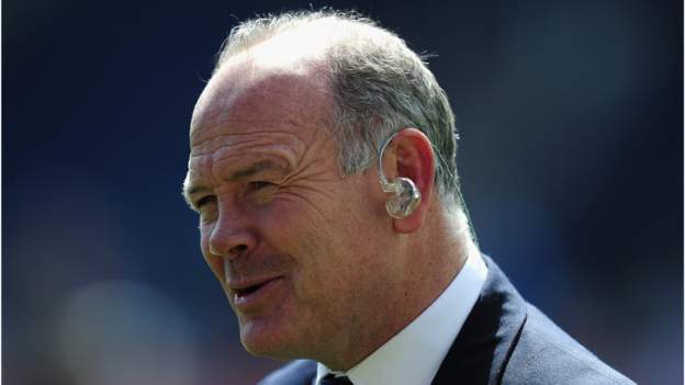 Ieuan Evans elected Welsh Rugby Union's new chairman - BBC Sport