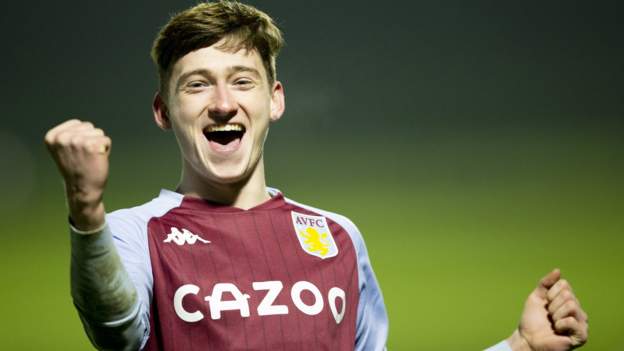 Louie Barry: Stockport sign Aston Villa forward on season-long loan ...