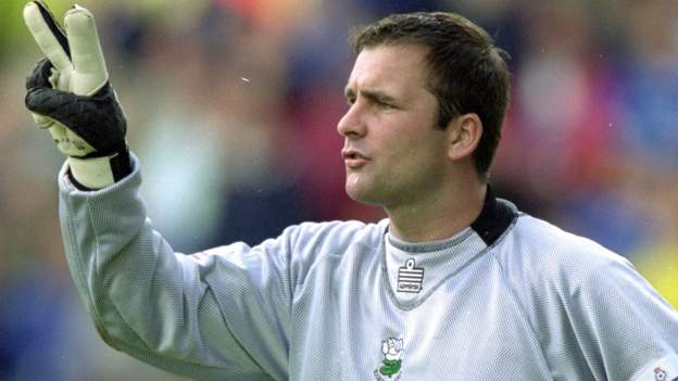 Kevin Miller: Exeter City bring in former Premier League player as ...