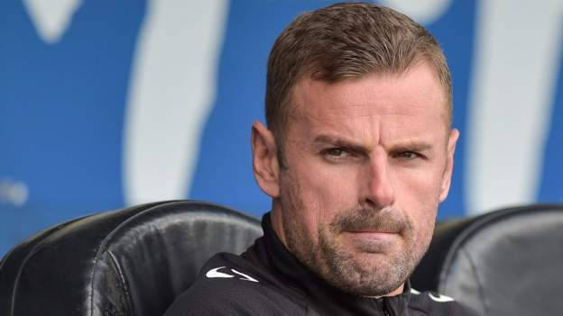 Richie Wellens: Oldham interim boss would like job on a full-time basis ...
