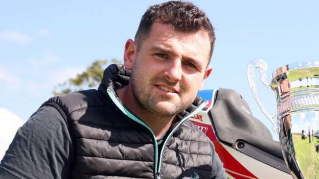 Michael Dunlop: Ballymoney rider to compete at Sunflower Trophy meeting ...