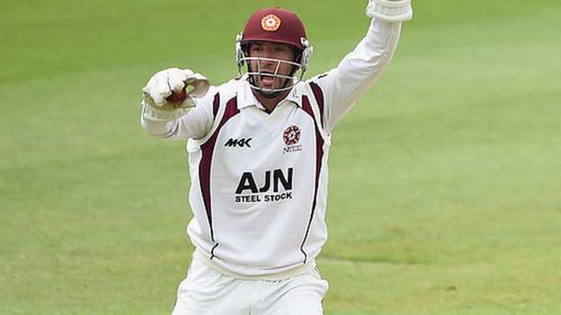 David Murphy: Northamptonshire wicketkeeper agrees new deal with county ...