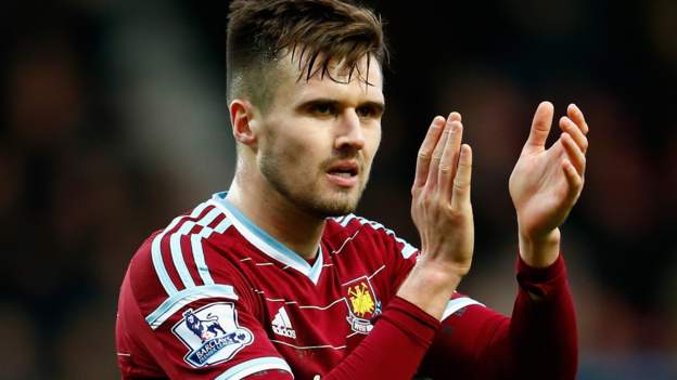 Carl Jenkinson: West Ham re-sign Arsenal defender on loan - BBC Sport