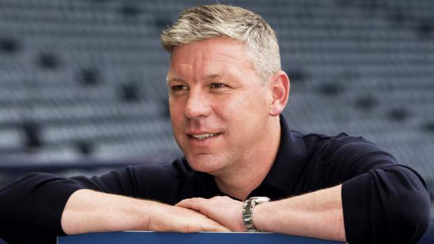 Celtic exit was 'tough', says former coach Alan Thompson - BBC Sport
