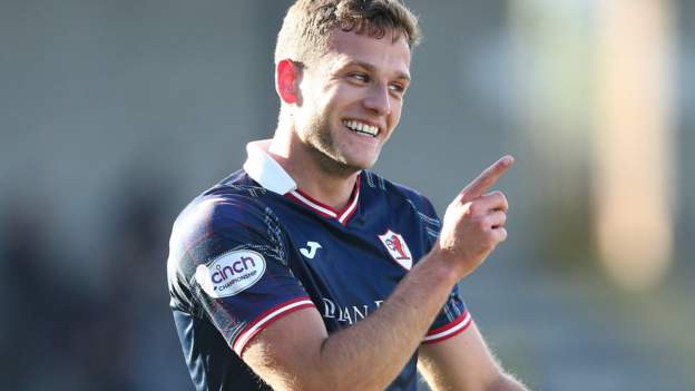 Raith Rovers 1-0 Inverness Caledonian Thistle: Kirkcaldy side go clear ...