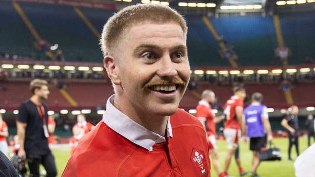 Aaron Wainwright: Wales back row wants to focus on number eight role ...