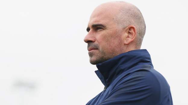 Euro 2024 qualifying: Dr Ian Mitchell, the man inside the Wales players ...