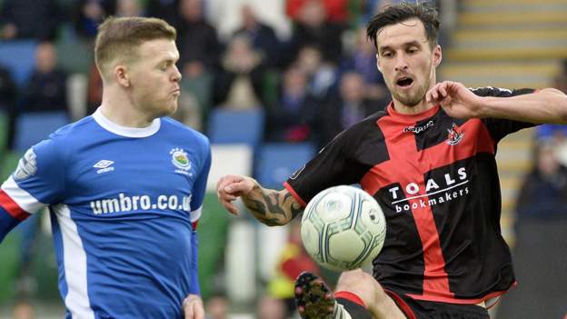 Irish Cup: Crusaders face Linfield test in quarter-finals - BBC Sport