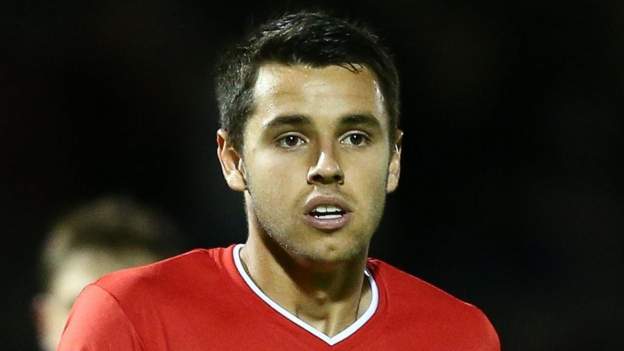 Tommy O'Sullivan: Colchester United sign Cardiff City midfielder - BBC ...
