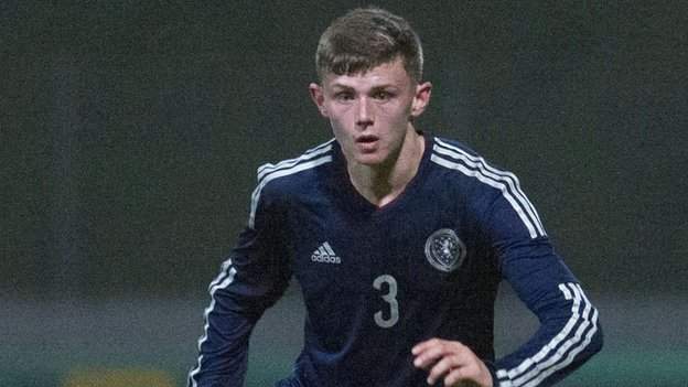 Dumbarton add Jon Routledge and Calum Waters to squad - BBC Sport