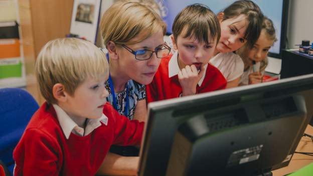 Family & Education - BBC News