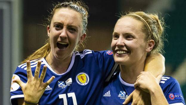 Kim Little: Scotland midfielder nets five goals in 68 minutes - BBC Sport