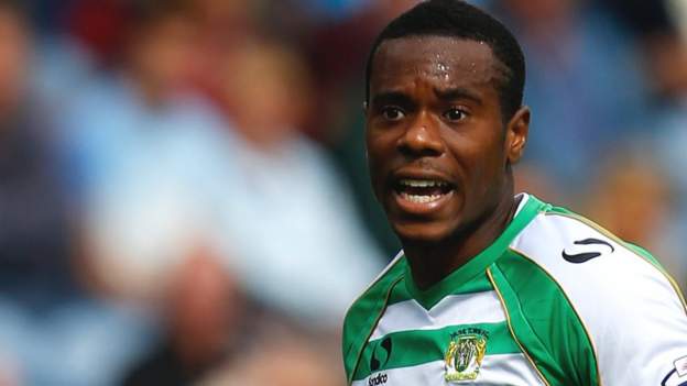 Liam Davis: Cheltenham Town sign defender on deal until end of season ...