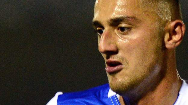 Kenan Dunnwald-Turan: Scunthorpe United sign German striker on two-year ...