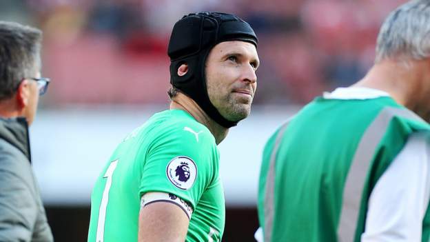 Petr Cech: Arsenal goalkeeper faces month out with hamstring injury ...