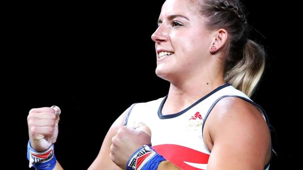 Commonwealth Games: England's Emily Godley wins gold and Sarah Davies ...